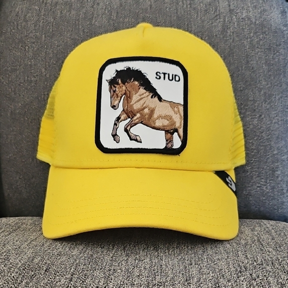 Goorin Bros | Accessories | Yellow Mens Cap With Horse Patch | Poshmark